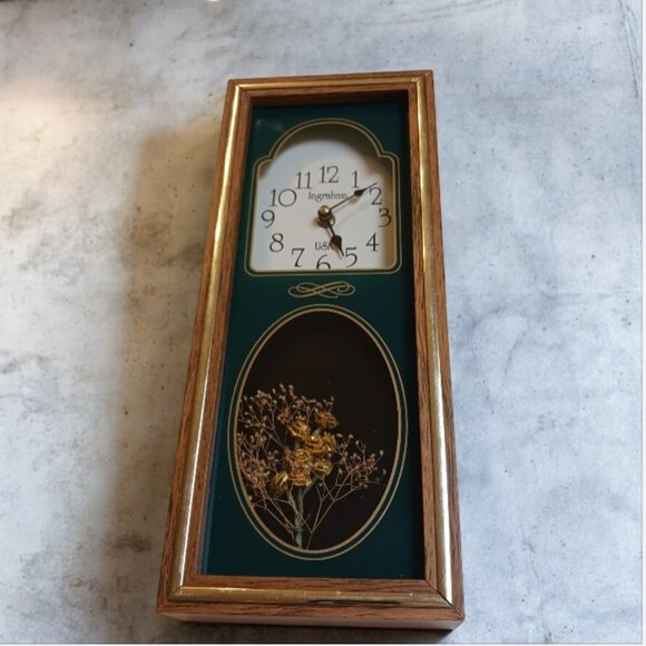 Vintage | Wall Decor | Vintage Ingraham Wooden Wall Art Clock With 3d ...